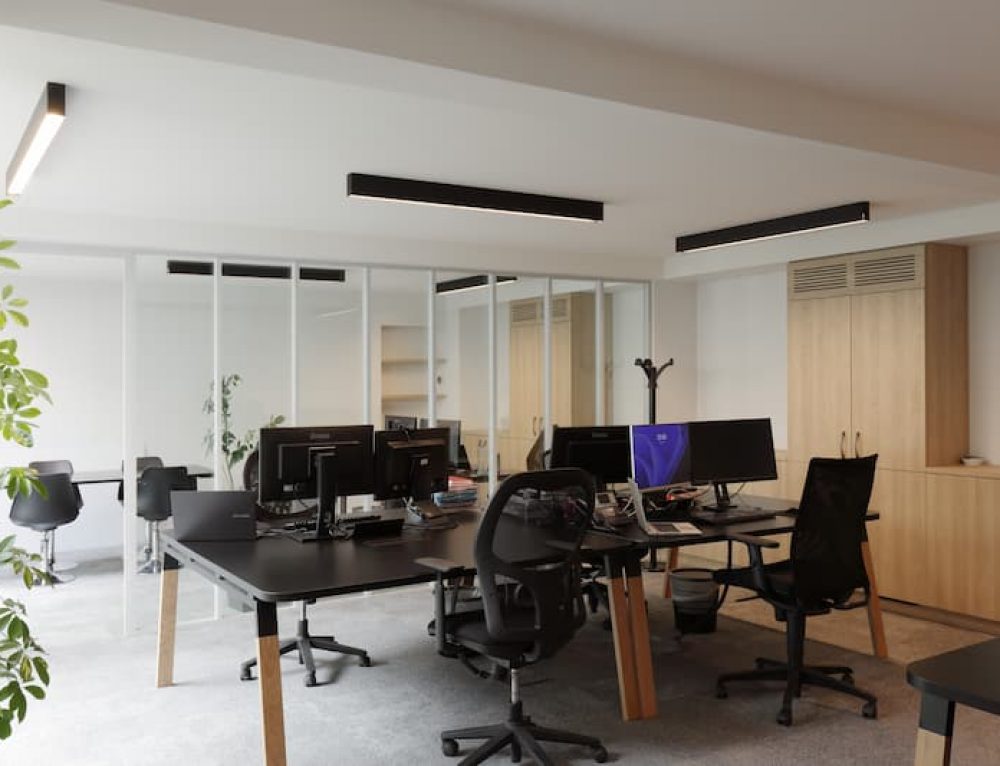 L'aménagement d'une salle informatique : conseils de pro